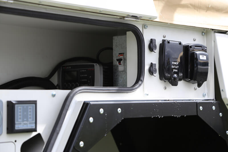 Tour MATE - TRACK TRAILER