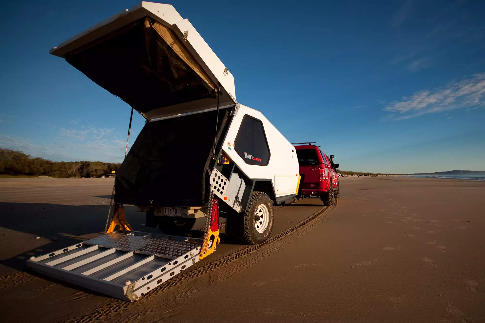 Tvan MK2 - TRACK TRAILER