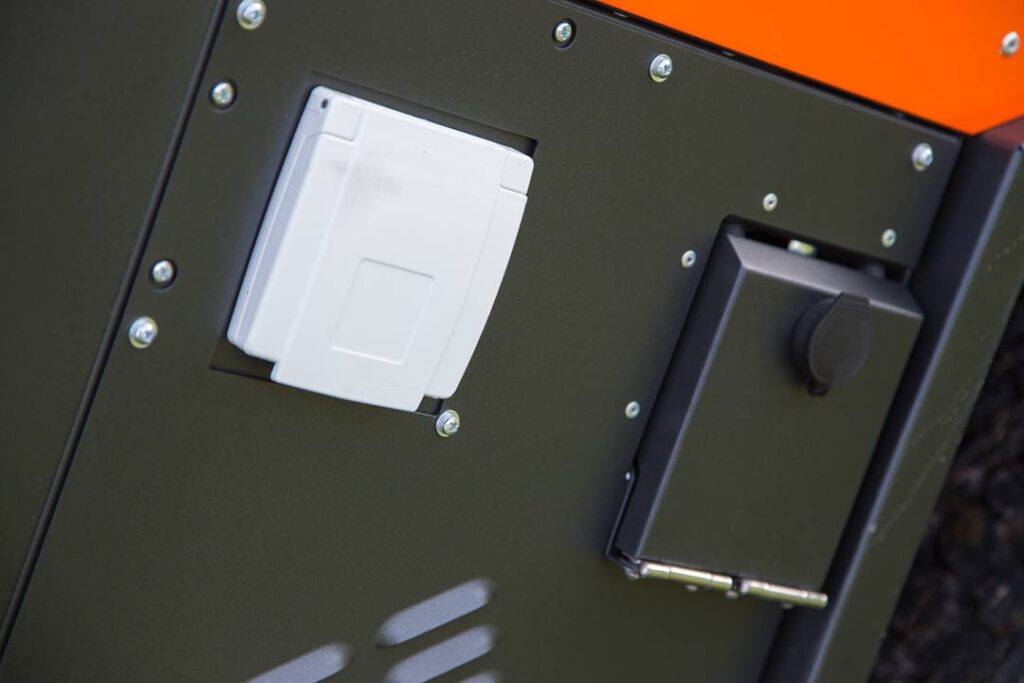 Tvan Camper Trailer - The Original Off Road Camper Trailer / Hybrid